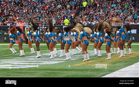 Jacksonville Jaguars Cheerleaders At Anthony Browne Blog