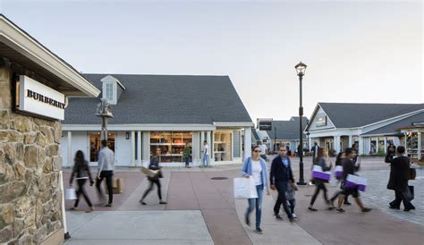 About Woodbury Common Premium Outlets® Including Our Address Phone
