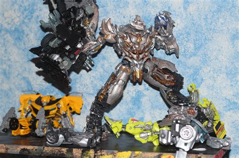 Minor Repaint SS Megatron TFW The Boards