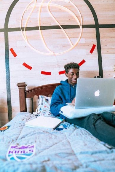 Schools Out Online Learning Is In Our Fav Virtual Tech Camp