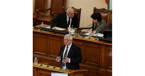 България успешно продаде дълг за 2 5 млрд евро Обновена