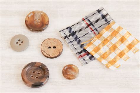 捨てる？使える？「洋服に付いてくる予備のボタン」保管方法から活用アイディアまで調査 Kufura（クフラ）小学館公式