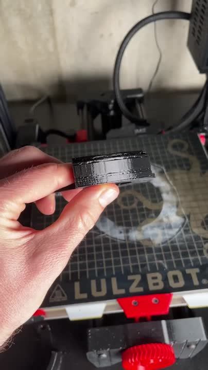 3dprinting Maker Shawn Hymel