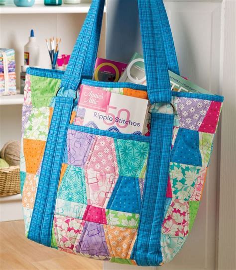 Free Pattern For The Quilted Tumbler Tote By Accuquilt Plus Browse