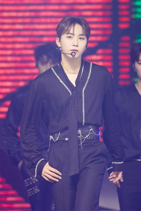 작약 On Twitter ️‍🔥 ️‍🔥흑백 차이 개같이 좋아🤍🖤