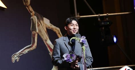 K리그 대상 서울이랜드 서재민 K리그2 영플레이어 수상