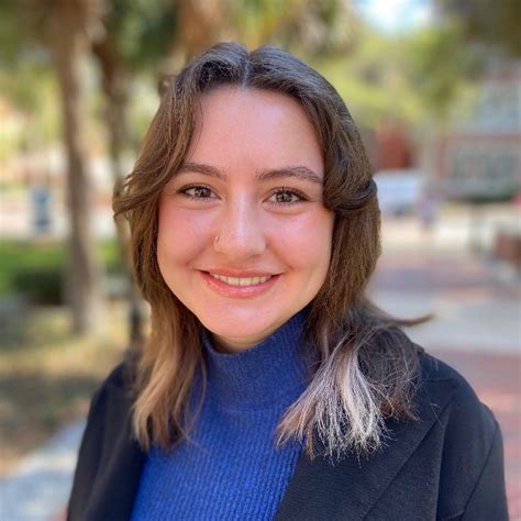 Daniela Gray Coordinator Of Volunteers And English Teacher Latina