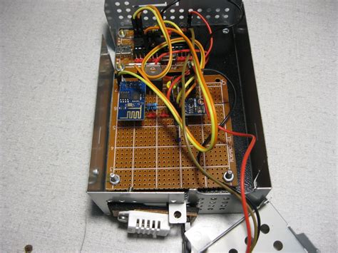 Weather Station With Arduinogenuino Esp8266 Bmp180 Dht22 And