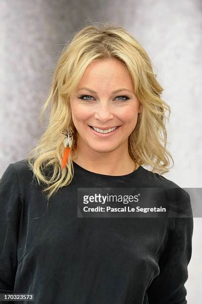 Hot Sexy Anastasia Griffith Bikini Pics