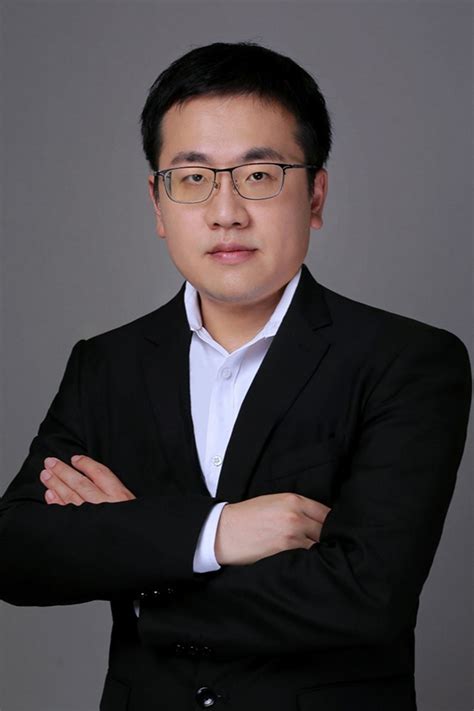 李晓鹏 深圳大学电子与信息工程学院