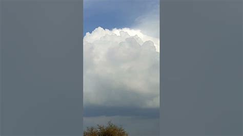 آپ کو جو بی لگے لیکن یہ الله پاک کی قدرت کی خوبسورتی کی ایک جلک ہے