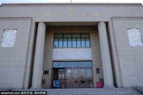 北京动物园奥运熊猫馆，大熊猫憨态可掬