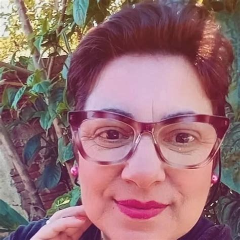 Denise Dias Denise Diias • Threads Say More