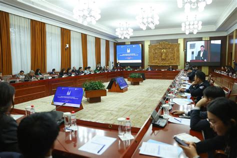 “Эрүүл монгол хүн” үндэсний хөдөлгөөний хүрээнд “Хүн амын эрүүл мэнд” сэдэвт бодлогын зөвлөлдөх