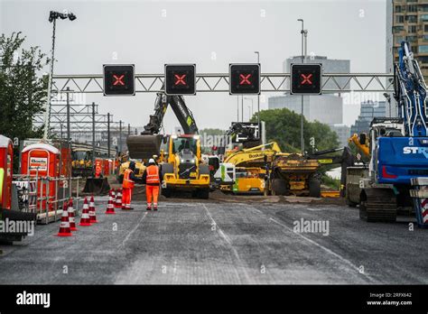 Amsterdam Work On The A10 Motorway The A10 And A4 Motorways And A