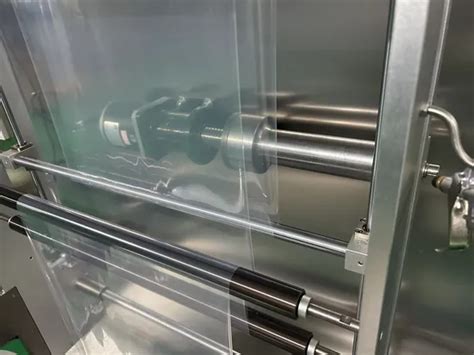 Multi Colum Efficient Customized Liquid Food Packaging Machine 10 100g