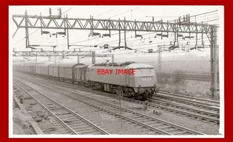 Photo Br Electric Loco No E3070 £1 45 Picclick Uk