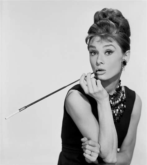 Audrey Hepburn In Breakfast At Tiffany S Audrey Hepburn Breakfast At Tiffanys Aubrey