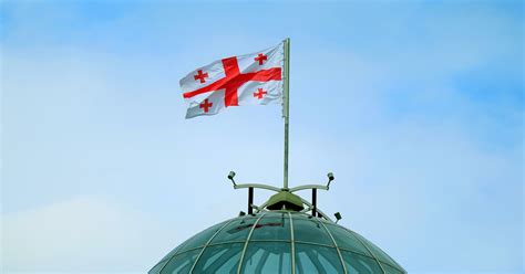 საქართველოს დროშის გამოჩენის ისტორია და ვინ გახდა საქართველოს გერბის შემქმნელი Madloba