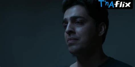 Muskkaan Jaferi Sexy Scene In The Fame Game