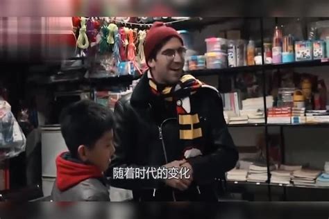 当老外遇上一群中国小孩自信有礼貌赢在起跑线上了