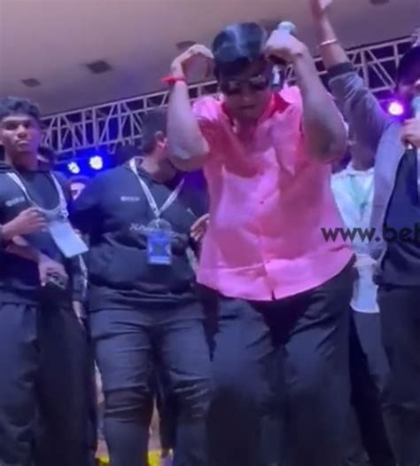 Vadivelu Dance And Sing Along With Students Video Gone Viral