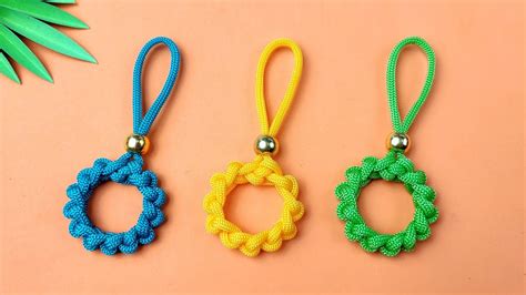 Super Easy Paracord Lanyard Keychain How To Make A Paracord Key Chain