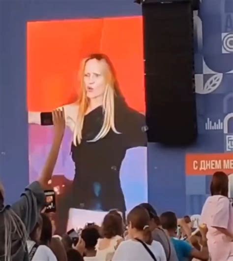 «Певица Глюкоза ненадлежащим образом выполнила свои обязательства по контракту организаторы