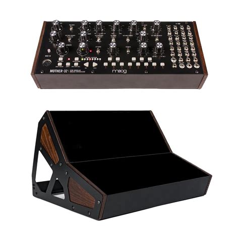 Moog Mother 32 Analog Modular Synthesizer Mit Moog Double Rack Case Gear4music