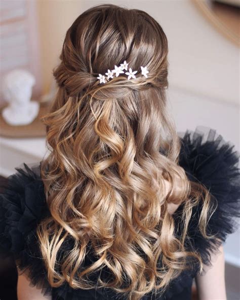22 Stunning Homecoming Hairstyles For The Special Night 2025 Deer