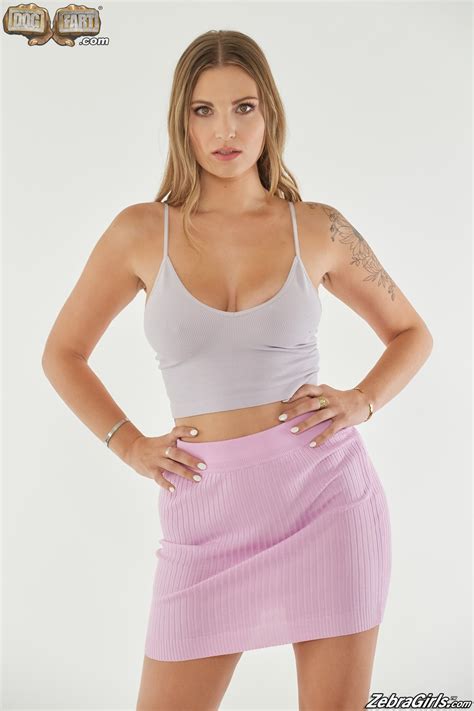 Kenzie Love Images Wallpics Net Wallpapers Photos Pictures Backgrounds