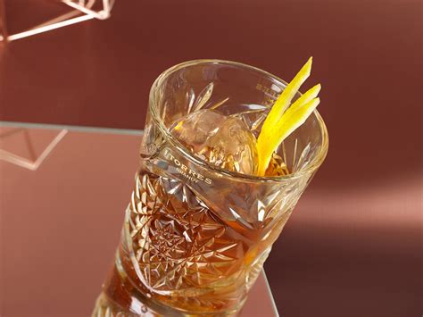 Torres 15 Old Fashioned. El cóctel clásico por excelencia preparado con ...