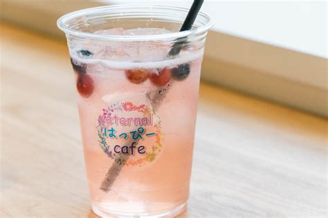 枚方市駅ちかくに「eternal はっぴー Cafe」ができてる。eスポーツカフェ『ラグレア』の中 枚方つーしん