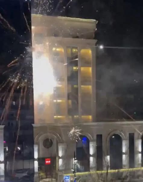 Kosovada Milli Takımın Kaldığı Otele Havai Fişekli Provokasyon Habervakti Son Dakika Haber