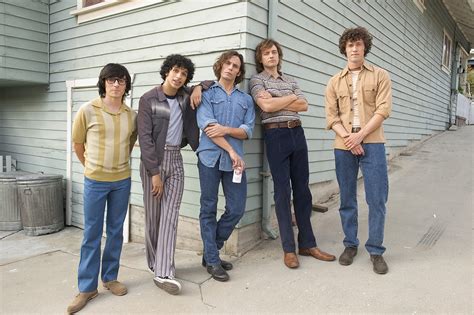 Дейзи Джонс и The Six (сериал, 2023, 1 сезон) — Фильм.ру