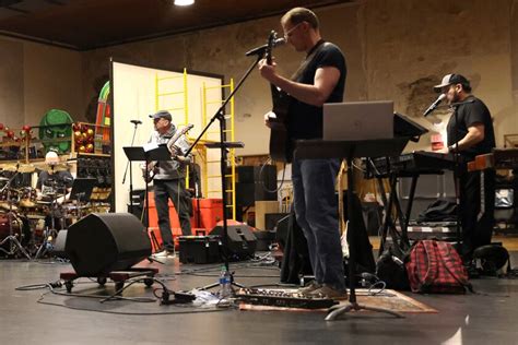 Gone Country Returns To Memorial Auditorium In New Format The Globe
