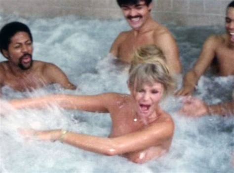 Valerie Perrine Nude Pics Sceenes And Porn Scandal Planet