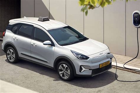 2024년형 니로 플러스 가격은 4600만원부터 2024년형 니로 플러스 가격은 4600만원부터