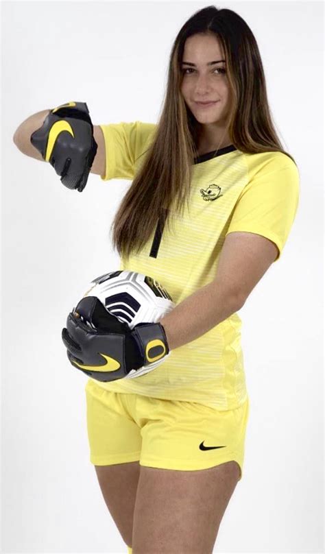 Kathellen Sousa Rgirlssoccer