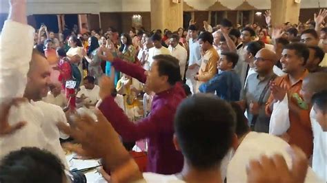 Hg Vishwaroop Prabhu Leads Ecstatic Dancing Kirtan Radhashtami Celebrations At Iskcon Nvcc