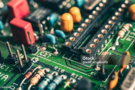 Closeup Papan Sirkuit Elektronik Atau Papan Sirkuit Cetak Pcb Foto Stok
