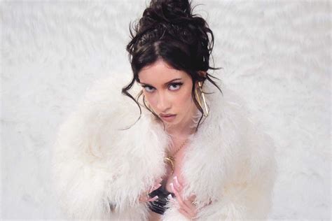 Six Sex Anuncia Su Nuevo Ep 6x Y Estrena Adelanto Rebota