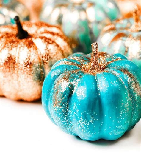 Декор на Хеловін як прикрасити будинок своїми руками