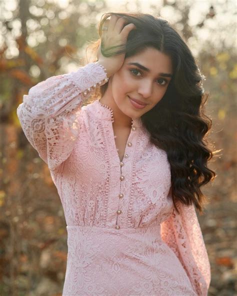 Pic Talk The Overflowing With Glamour Kriti Shetty