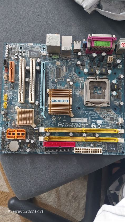 Płyta główna Gigabyte GA-945GCMX-S2 Micro ATX | Warszawa | Licytacja na ...