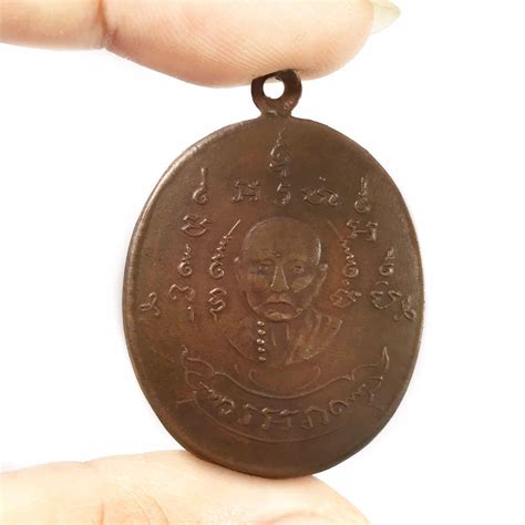 แหวนอาร์ม รุ่นโภคทรัพย์ หลวงพ่อจรัญ ฐิตธมฺโม วัดอัมพวัน จ สิงห์บุรี ปี 54 เนื้อเงิน เสก