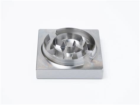 Precision Microfabrication Sekiguchi Mfg Coltd