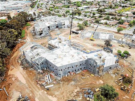 Super Structures For Super School Rises From The Ground The Shepparton Adviser