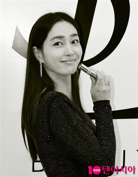 Ten포토이민정 흑백 뚫고 나오는 아우라 텐아시아