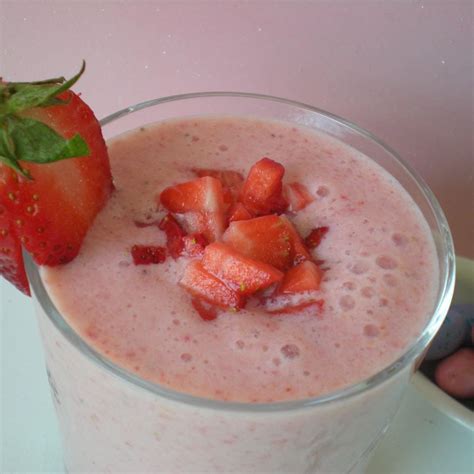 Strawberry Lassi Carbs At Edwin Snider Blog